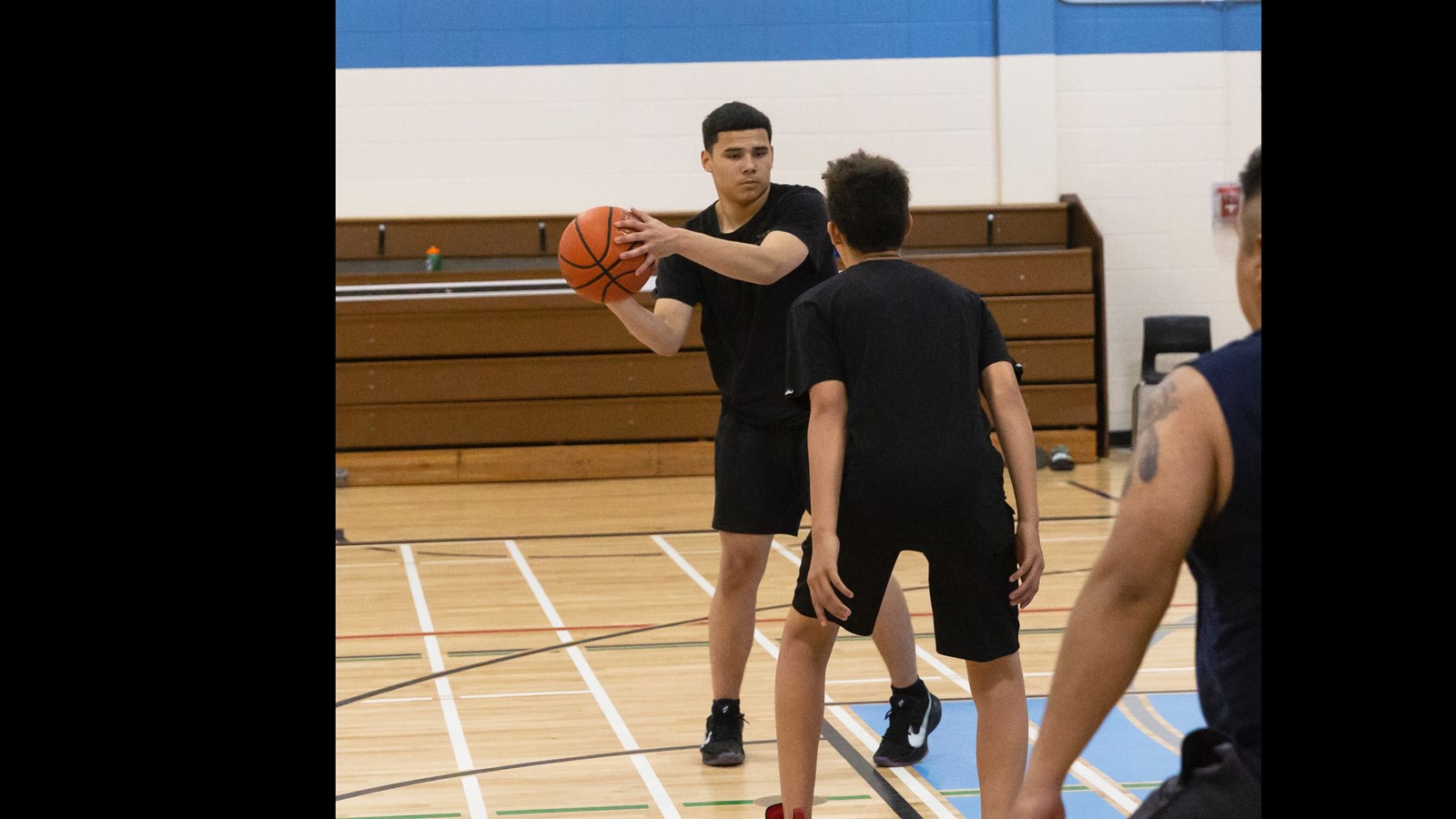 R.B. Russell reconnects with neighbourhood on community nights